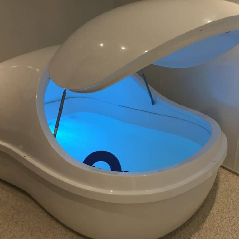 Float Therapy in Deerfield Beach? Introducing Float8 Wellness Lounge